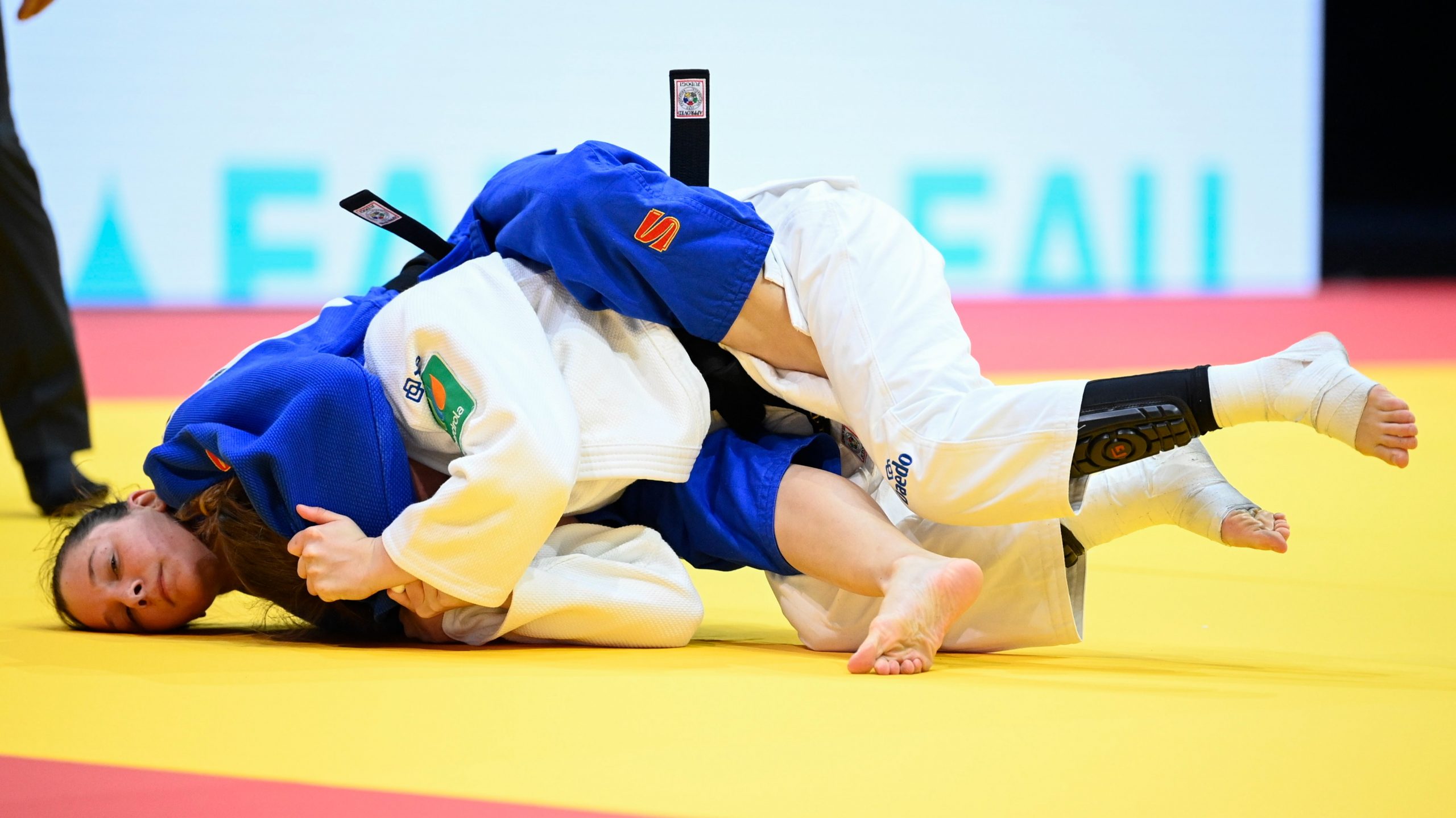 Videó: szenzációs magyar kezdés a cselgáncs-vb-n – Szeleczki Szabina két bravúrral a legjobb 16 ...