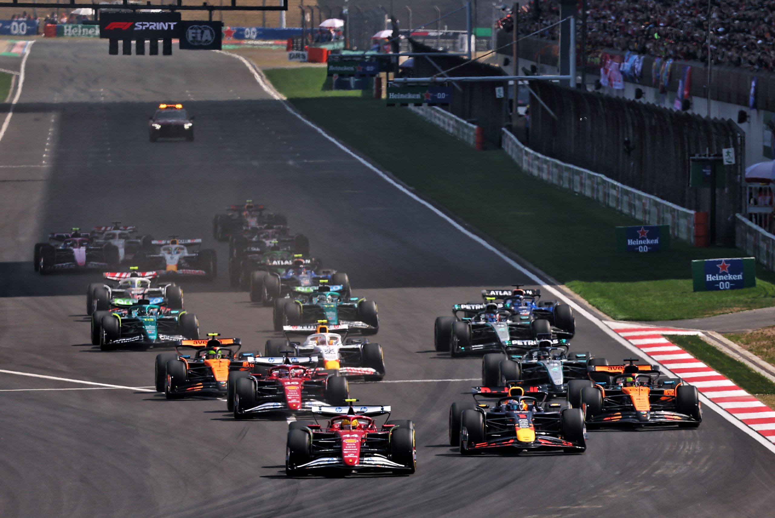 Hivatalos: 6 sprintfutamot rendeznek az F1-ben 2026-ban – hármat új ...