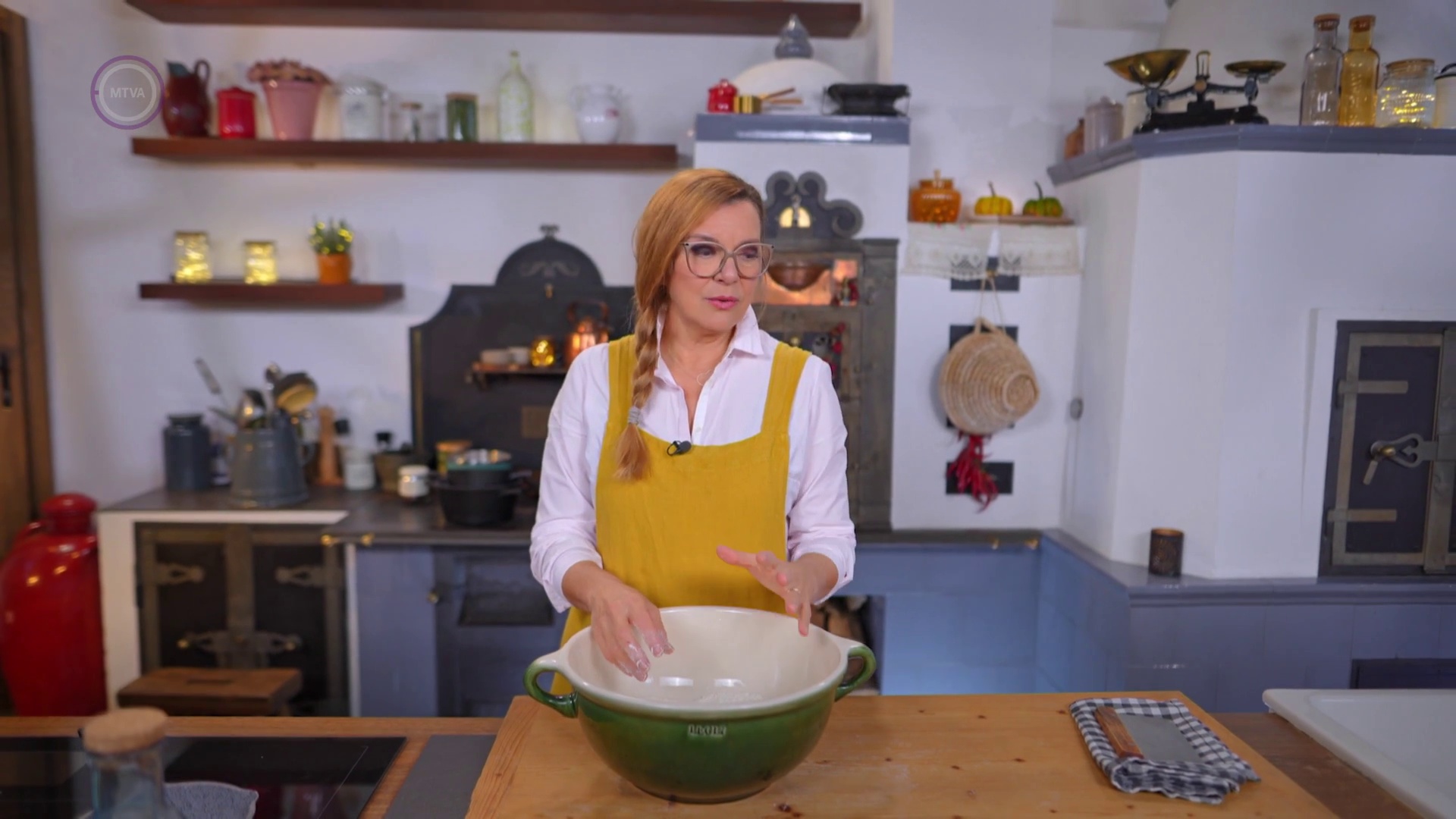 Borbás Marcsi szakácskönyve, Mákos bukta | MédiaKlikk