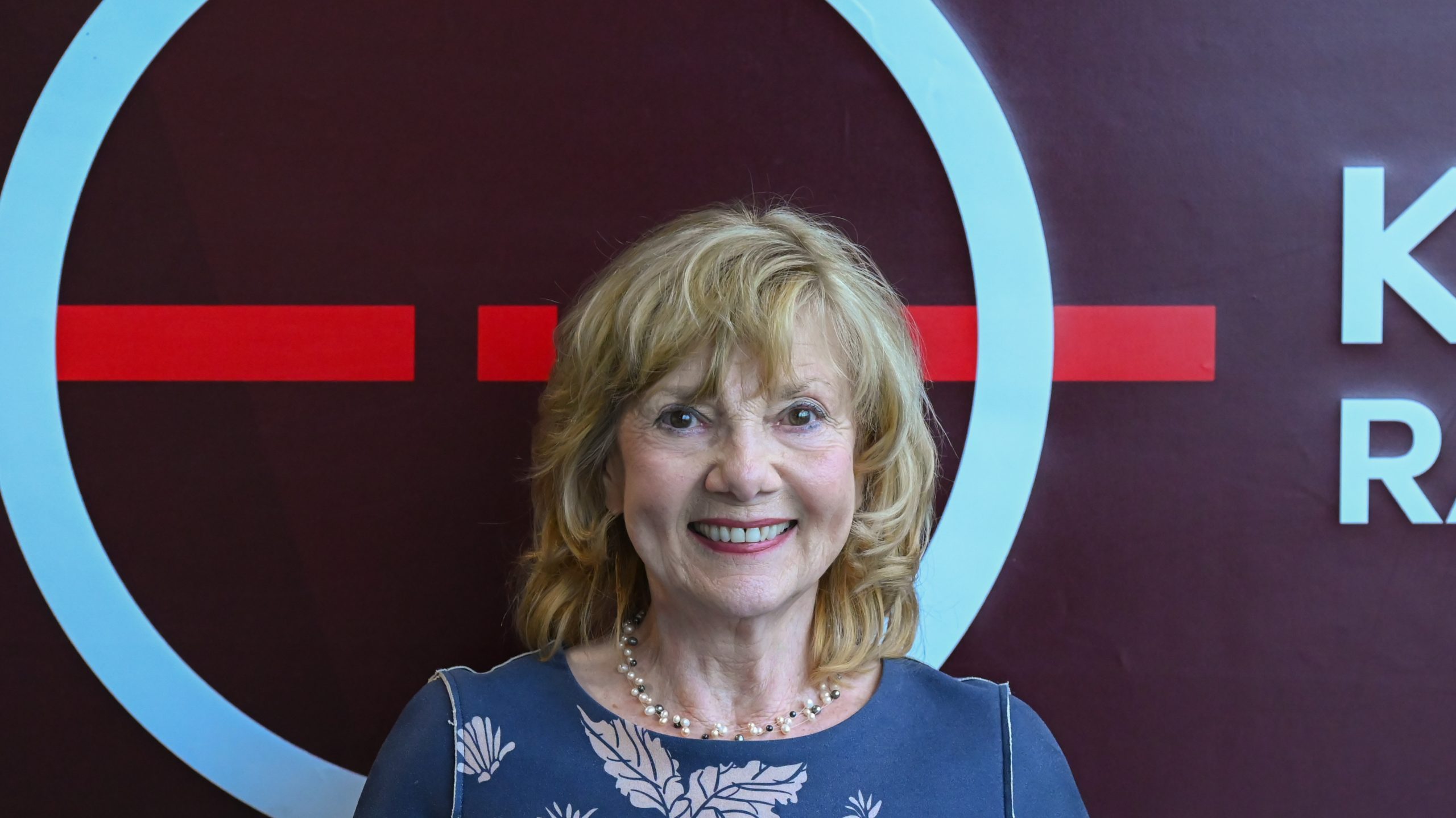 Piros Ildikó: Telegyűlik az ember szeretettel, amit vissza kell adni ...